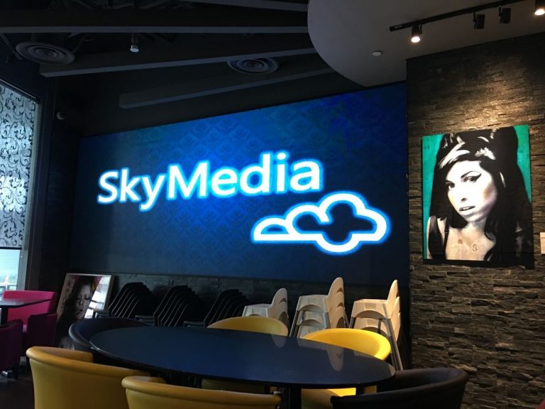 LED Digital Signage Solutions - Seamless LED Walls - DVS LED Systems